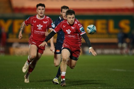 Steff Evans Scarlets Chases Ball Editorial Stock Photo - Stock Image ...