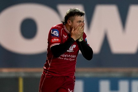 Scarlets Vs Edinburgh Rugby Steff Evans Editorial Stock Photo - Stock ...