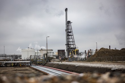 Moerdijk Shell Moerdijk Exterior Company Makes Editorial Stock Photo ...