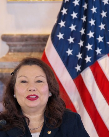 Us Senator Tammy Duckworth Dil Speaks Editorial Stock Photo - Stock ...