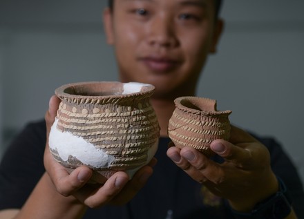 Archaeologist Shows Clay Pots Unearthed Neolithic Editorial Stock Photo ...