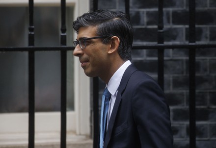 Rishi Sunak Leaves Prime Ministers Questions Editorial Stock Photo ...