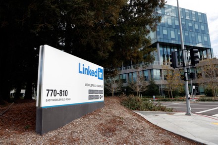 Exterior View Linkedin Corporate Headquarters Office Editorial Stock ...