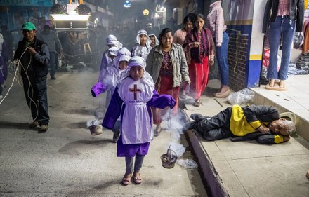 Dozens Parishioners Participate Procession Via Crucis Editorial Stock ...