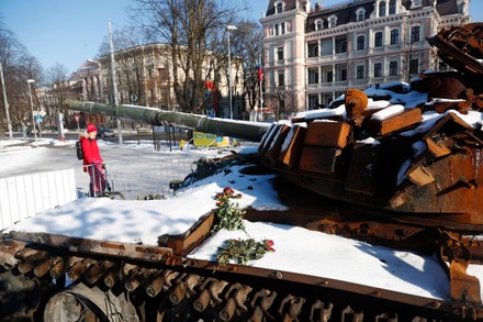 Wrecked Russian T728 Tank On Display Editorial Stock Photo - Stock ...