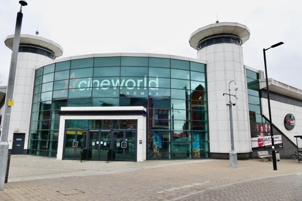 Cineworld Complex Orchard Centre Didcot Cineworld Editorial Stock Photo ...