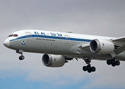 1,000 787 airplane Stock Pictures, Editorial Images and Stock Photos ...