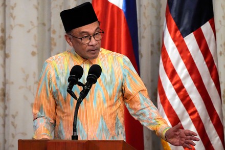 Malaysias Prime Minister Anwar Ibrahim L Editorial Stock Photo - Stock ...