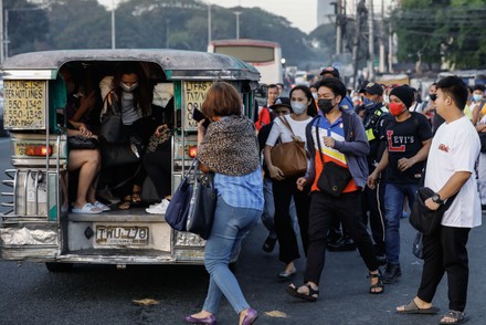 Commuters Approach Ride Jeepney Local Minibus Editorial Stock Photo - Stock Image | Shutterstock
