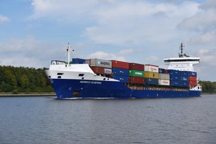 Container Ship Heinrich Schepers Sails Through Editorial Stock Photo ...