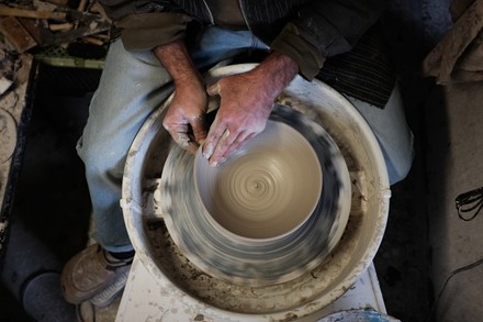 Ceramist Using Clay Make Dish Pottery Editorial Stock Photo - Stock ...