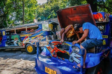 Mechanics Fix Engine Traditional Jeepney Decades Editorial Stock Photo ...