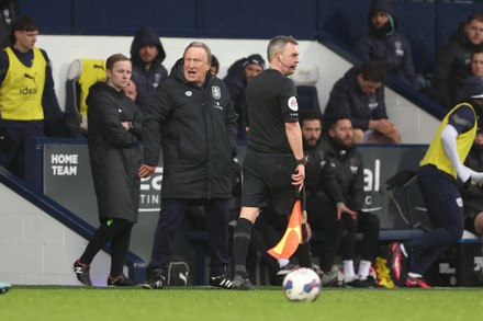Neil Warnock Manager Huddersfield Town Talks Editorial Stock Photo ...