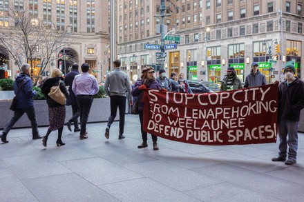 500 Chase bank protest Stock Pictures, Editorial Images and Stock ...