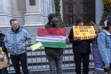 Protesters Holding Placards Gather Front Saint Editorial Stock Photo ...