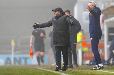 Tom Lapslie Torquay United Tale Referee Editorial Stock Photo - Stock ...