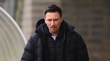 Stuart Maynard Manager Wealdstone During National Editorial Stock Photo ...