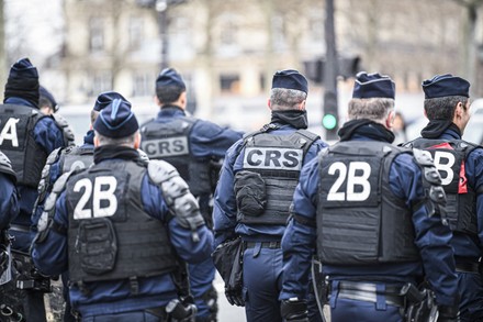 Police Men Officers Crs Policeman Walk Editorial Stock Photo - Stock ...