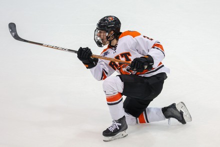 Holy Cross Crusaders Forward Jack Ricketts Editorial Stock Photo ...