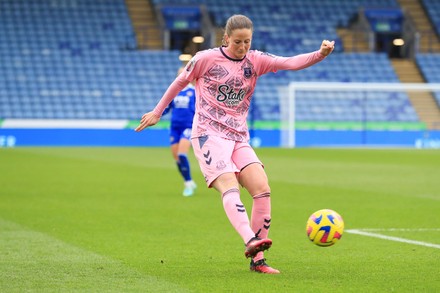 Nicoline Sorensen 14 Everton Shoots Goal Editorial Stock Photo - Stock ...