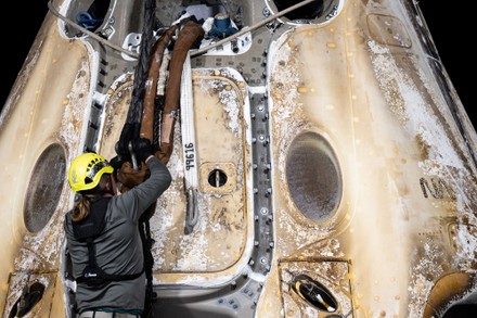 __COUNT__ NASA's SpaceX Crew-5 Splashdown in the Gulf of Mexico, Tampa ...