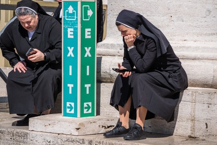 Two Catholic Nuns Enjoying Spring Sunshine Editorial Stock Photo ...