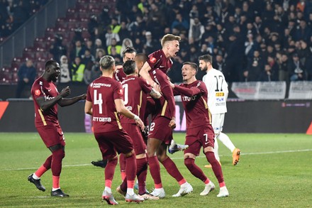 __COUNT__ Romania Superliga 1: CFR Cluj vs FC Universitatea Cluj, Dr ...