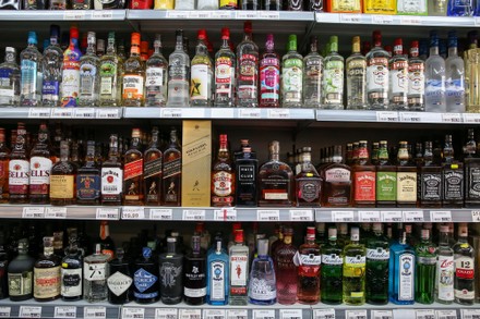 Display Alcohol Offlicence North London Chancellor Editorial Stock ...