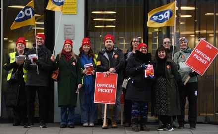 Civil Servant Workers Strike Outside Health Editorial Stock Photo ...
