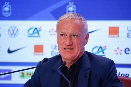__COUNT__ imágenes de Paris: French Head Coach Didier Deschamps' Press ...