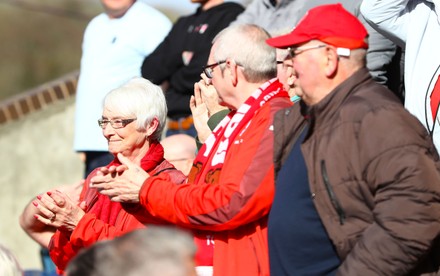 Barnsley Fans Celebrate Editorial Stock Photo - Stock Image | Shutterstock