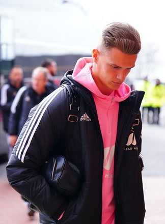 Fulham Goalkeeper George Wickens Arrives Editorial Stock Photo - Stock ...