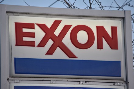 Exxon Gas Station Paramus New Jersey Editorial Stock Photo - Stock ...