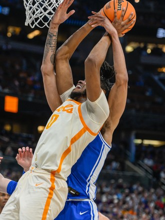 Tennessee Guard Santiago Vescovi 25 Defends Editorial Stock Photo ...