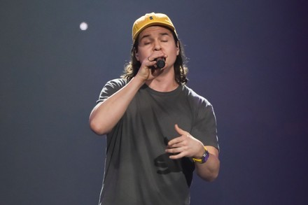 Singer Lukas Graham Performs During Cadena Editorial Stock Photo ...