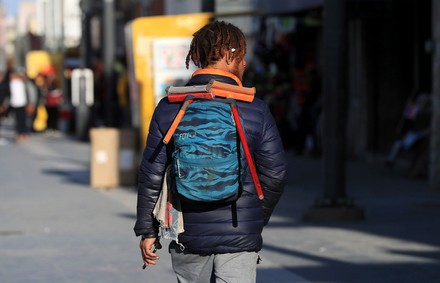 Migrant Who Works Windshield Washer Walks Editorial Stock Photo - Stock ...