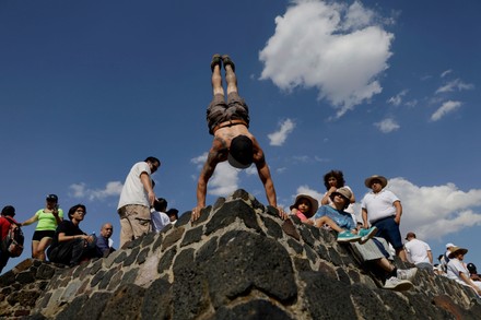 Inhabitant Mexico City Performs Acrobatics After Editorial Stock Photo ...