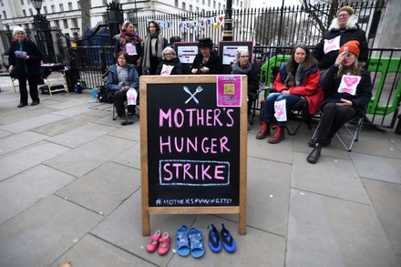 2,000 Hunger crisis Stock Pictures, Editorial Images and Stock Photos ...
