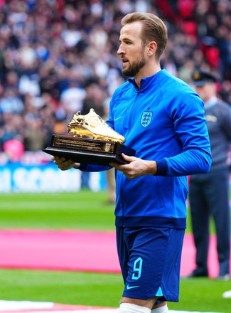 Harry Kane England Presented Golden Boot Editorial Stock Photo - Stock ...
