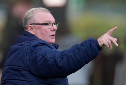 Steve Evans Stevenage Manager Reacts Editorial Stock Photo - Stock ...