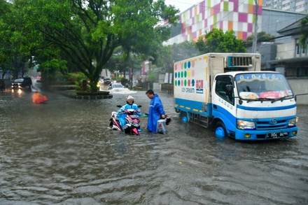 2,000 Indonesia weather Stock Pictures, Editorial Images and Stock Photos | Shutterstock