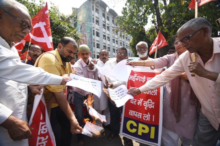 Members Communist Party India Cpi Demonstrating Editorial Stock Photo ...