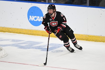 Minnesota Gophers Forward Mason Nevers 18 Editorial Stock Photo - Stock ...