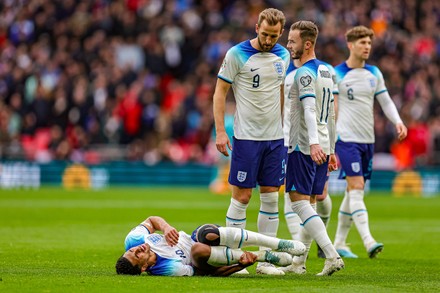 England Midfielder Jude Bellingham 10 Goes Editorial Stock Photo ...