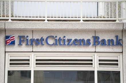 First Citizens Bank Branch Arlington Virginia Editorial Stock Photo ...