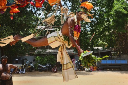 Tamil Hindu Devotee Performs Parakavadi Ritual Editorial Stock Photo ...