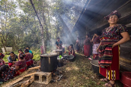 Women Cook Those Attending Wake After Editorial Stock Photo - Stock ...