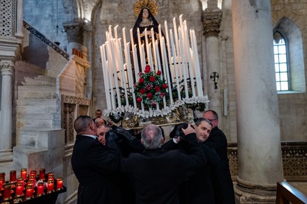 Bearers Statue Desolata Cathedral Santa Maria Editorial Stock Photo ...