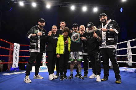 16 Wbc championship super feather magnesi Stock Pictures, Editorial ...