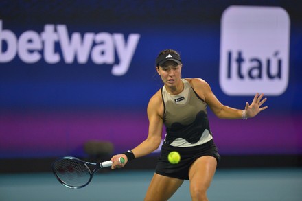 Jessica Pegula Usa Vs Elena Rybakina Editorial Stock Photo - Stock Image | Shutterstock